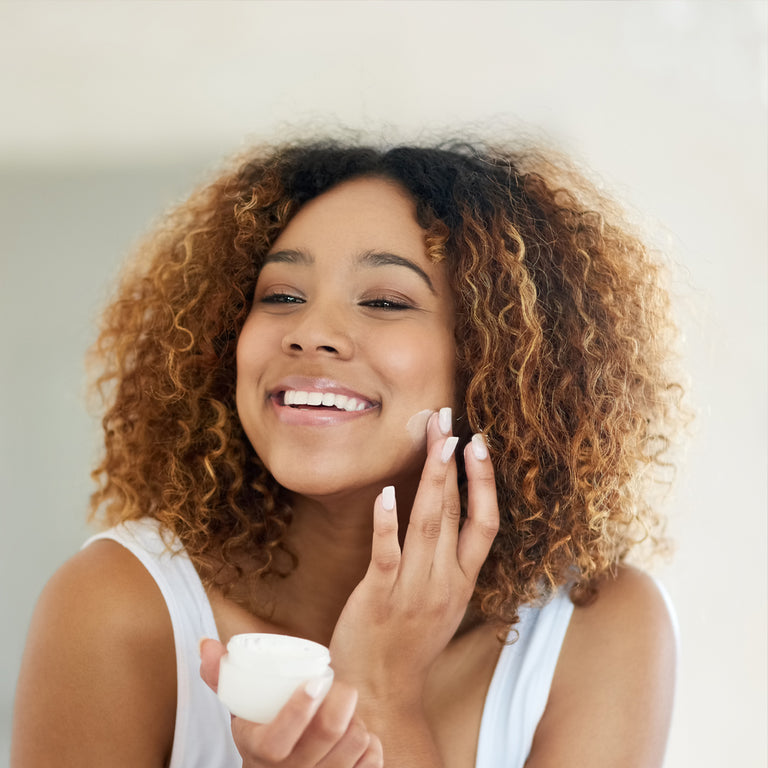 Despigmentante facial: revela una piel radiante y uniforme con nuestro producto especializado ...